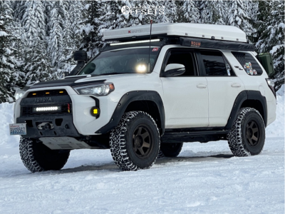2018 Toyota 4Runner with 17x9.5 12 Black Rhino Roku and 285/70R17 ...