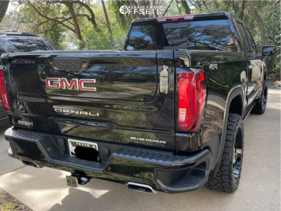 2022 GMC Sierra 1500 with 22x10 -13 Fuel Cleaver D240 and 285/45R22 ...