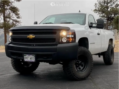 2007 Chevrolet Silverado 1500 with 17x9 -6 Pro Comp Series 69 and 35/12 ...