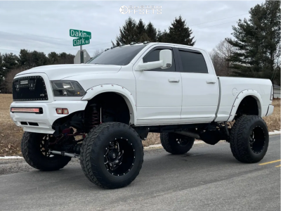 2014 Ram 2500 with 22x14 -76 Dropstars 652bm and 42/14.5R22 Super ...