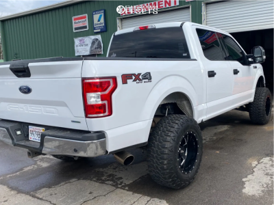 2018 Ford F-150 with 18x12 -44 Moto Metal Mo962 and 35/12.5R18 Haida ...