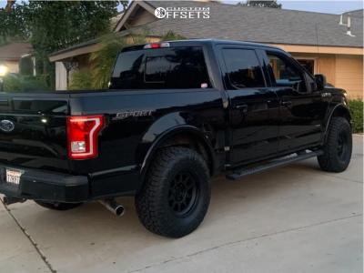 2017 Ford F-150 with 17x8.5 -0 Method Mr316 and 305/70R17 Toyo Tires ...