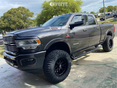 2019 Ram 2500 with 20x10 -12 Gear Off-Road Raid and 35/12.5R20 Radar ...