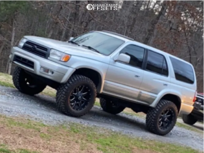 1999 Toyota 4Runner with 20x12 -44 Fuel Maverick and 33/12.5R20 AMP ...