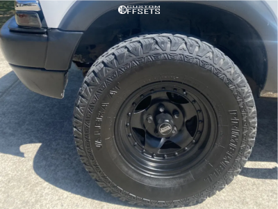 2003 Chevrolet S10 with 15x7 -6 American Racing Ar23 and 31/10.5R15 ...