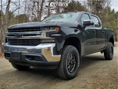 2019 Chevrolet Silverado 1500 with 18x9 12 G-FX Tm6 and 265/70R18 ...