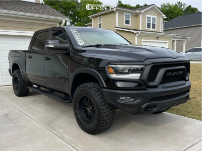 Fuel Clash 18x9 | Custom Offsets