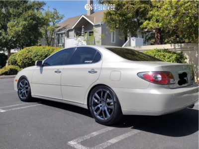 2003 Lexus ES300 with 18x7.5 35 Factory Reproductions Fr81 and 235 ...