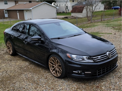 2017 Volkswagen CC with 19x9.5 38 Niche Mazzanti and 235/35R19 Venom ...