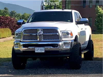2018 Ram 2500 with 24x12 -44 TIS 547BM and 37/13.5R24 Yokohama ...