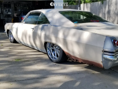1965 Chevrolet Impala with 20x8.5 32 US Mags Rambler and 245/35R20 ...