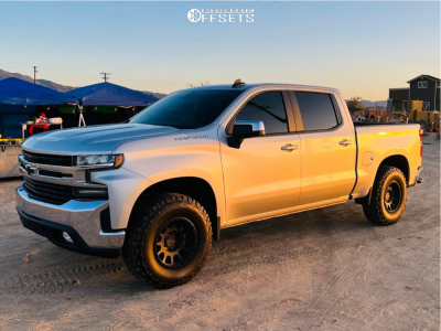 2019 Chevrolet Silverado 1500 with 17x8.5 0 Method Mr305 and 285/75R17 ...
