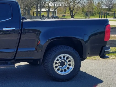 2018 Chevrolet Colorado with 17x8.5 0 Method Mr315 and 265/70R17 Cooper Discoverer Rugged Trek ...