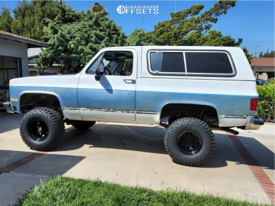 1990 GMC Jimmy with 15x10 -44 Pro Comp 51 and 33/12.5R15 BFGoodrich Mud ...