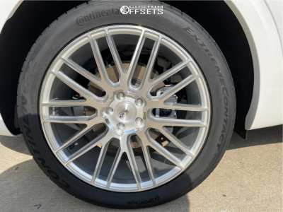 2022 Genesis GV70 with 20x8.5 32 Savini Bm13 and 255/45R20 Continental ...