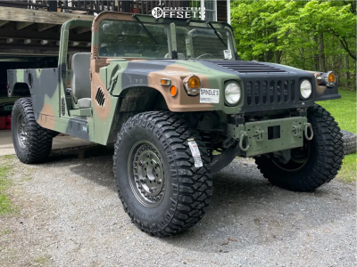 2000 AM General Hummer with 20x9.5 6 Black Rhino Armory and 40/14.5R20 ...