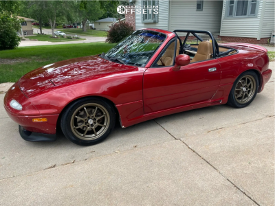 1996 Mazda Miata with 15x6.5 40 Konig Helium and 195/50R15 Hankook ...