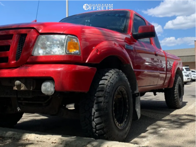 2007 Ford Ranger with 15x10 -44 Pro Comp 52 and 31/10.5R15 Cooper ...