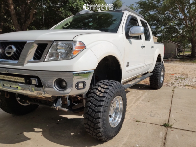 2012 Nissan Frontier with 16x10 -38 Alloy Ion 171 and 285/75R16 Prinx ...