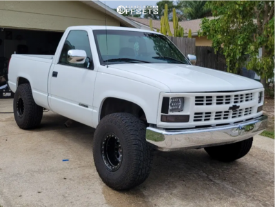 1998 Chevrolet C1500 with 15x10 -44 Pro Comp Series 252 and 33/12.5R15 ...
