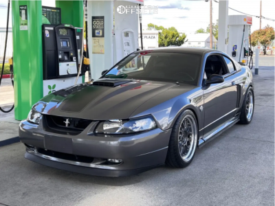 2004 Ford Mustang with 18x9.5 15 ESR Cr1 and 265/35R18 Michelin Pilot ...