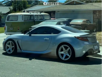 2022 Toyota GR86 with 18x9.5 38 Heritage Imola Monoc and 255/35R18 ...