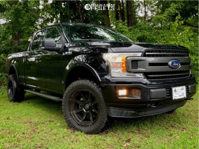 2018 Ford F-150 with 20x10 -24 Icon Alloys Bandit and 33/12.5R20 Kenda ...