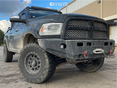 2014 Ram 2500 with 18x9 0 XD Xd132 and 37/13.5R18 Toyo Tires Open ...