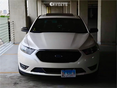 2013 Ford Taurus with 20x9 35 American Racing Ar924 and 255/35R20 ...