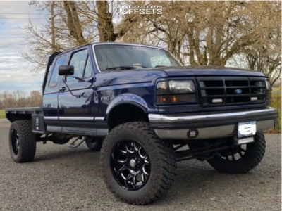 1995 Ford F-150 with 20x10 -19 Hostile Rage and 35/12.5R20 Maxxis Razr ...
