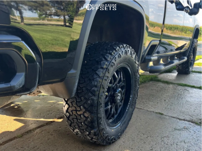 2021 Chevrolet Silverado 2500 HD with 20x9 12 Revenge Offroad Rv-206 ...