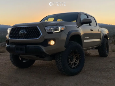 2018 Toyota Tacoma Wheel Offset Aggressive > 1" Outside Fender Leveling ...