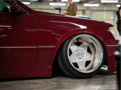 2000 Toyota Crown with 17x10.5 -58 Autostrada Modena and 225/35R17 ...