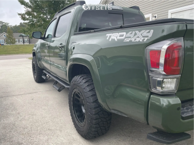 2021 Toyota Tacoma with 17x9 -12 Fuel Vector and 265/70R17 Landspider ...