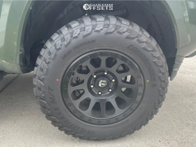 2021 Toyota Tacoma with 17x9 -12 Fuel Vector and 265/70R17 Landspider ...