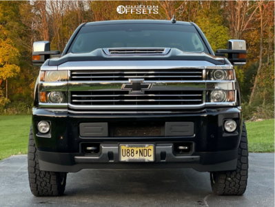 2017 Chevrolet Silverado 2500 HD with 22x10 -25 Hostile Rage and 285 ...