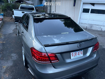 2013 Mercedes-Benz E350 with 20x9 32 Verde Parallax and 225/35R20 ...