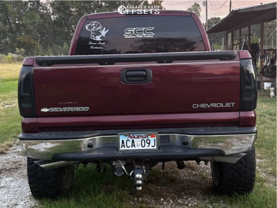 2003 Chevrolet Silverado 1500 with 22x12 -44 TIS 544C and 33/12.5R22 ...