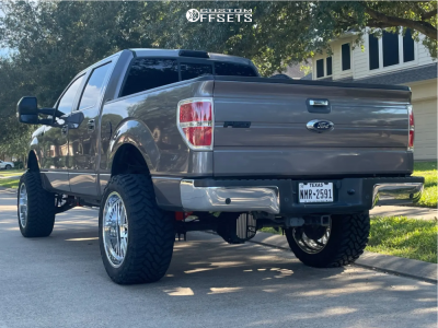 2014 Ford F-150 with 22x12 -44 KG1 Forged Rays and 35/13.5R22 Venom ...