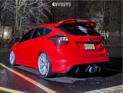 2014 Ford Focus with 18x8.5 45 Rotiform Flg and 245/40R18 Nitto Nt555 ...