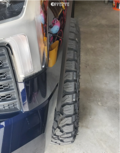 2022 Toyota Tundra with 18x9 18 Method Con6 and 35/12.5R18 Kenda Klever ...