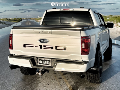 2021 Ford F-150 with 20x9.5 -6 Pro Comp Series 42 and 305/55R20 Pro ...