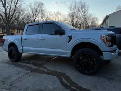 2021 Ford F-150 with 20x9.5 -6 Pro Comp Series 42 and 305/55R20 Pro ...