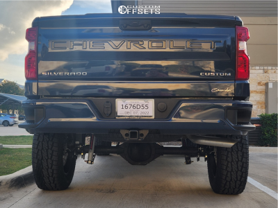 2022 Chevrolet Silverado 1500 with 20x9 -12 Pro Comp Series 40 and 35/ ...