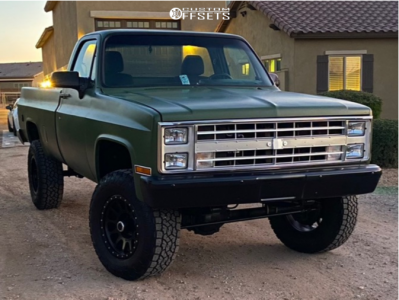 1986 Chevrolet K10 with 20x12 -44 Gear Off-Road Big Block and 35/13 ...