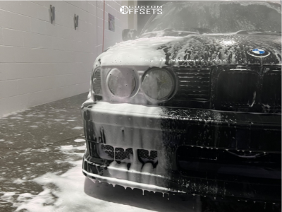 1994 BMW 525i with 17x8.5 15 DTM Dtm-rw01 and 225/45R17 Road Hugger Gt ...