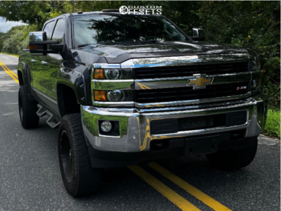 2016 Chevrolet Silverado 2500 HD with 22x12 -44 Fuel Maverick and 285 ...