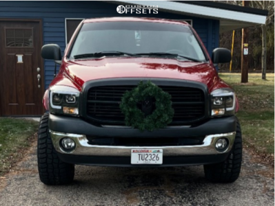2006 Dodge Ram 1500 with 20x12 -51 Vision Brawl and 33/12.5R20 Vercelli ...