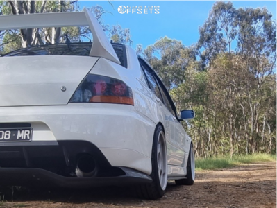 2005 Mitsubishi Lancer with 18x9.5 35 AVID1 AV42 and 245/40R18 ...