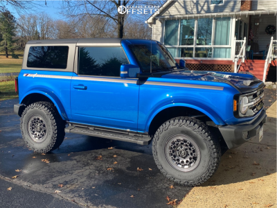 2022 Ford Bronco with 17x8 20 Black Rhino Fuji and 315/70R17 Mickey ...